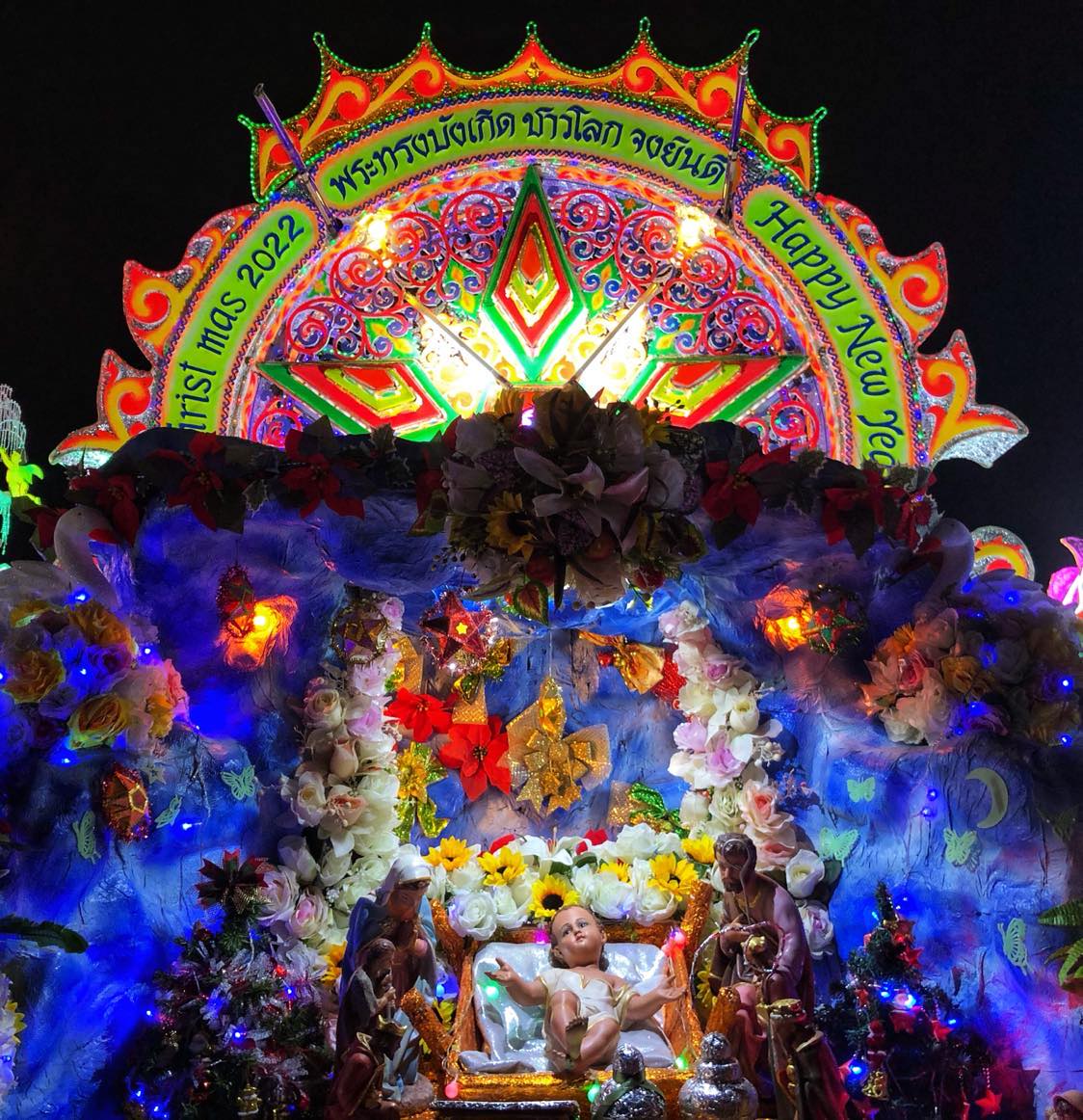 Thailand Christmas Star Parade Festival | Ban Tha Rae