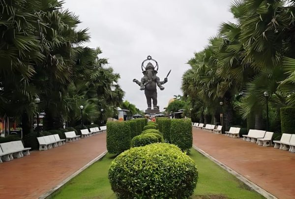 Ganesh Chaturthi in Thailand – Thai Temple Ganesha Statues