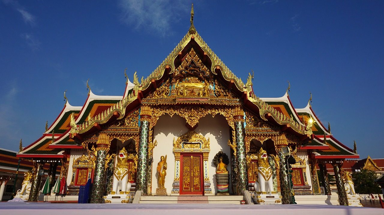 Visakha Bucha Day in Thailand (2026) | Vesak Rituals