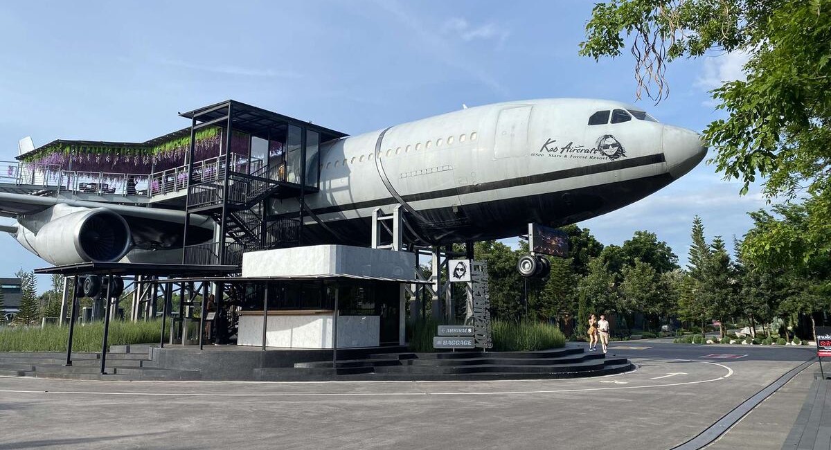 Thailand Airplane Cafe & Coffee House in Sakon Nakhon