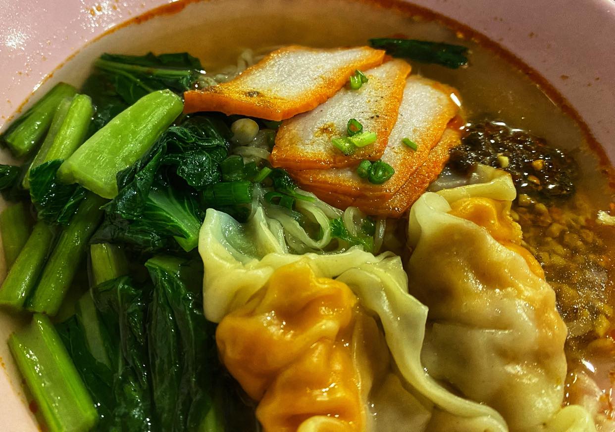 Chai See Bamee | Best Nighttime Noodle Shop | Sakon Nakhon